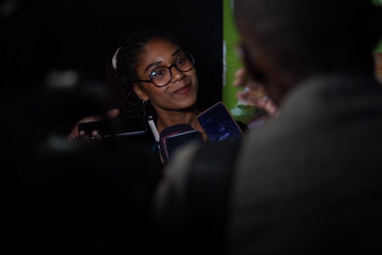 ‎PORTRAIT DE SOLÈNE FANTA VIDAL: Une Franco-Sénégalaise qui se ...